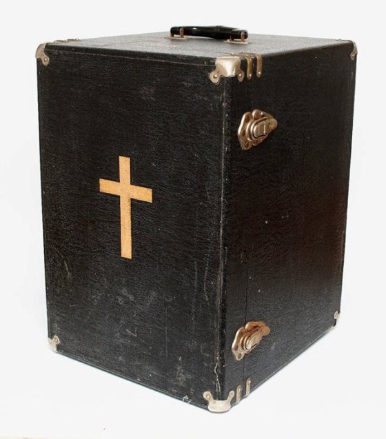 Army Chaplain Kits | Here I Sit